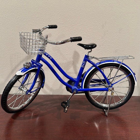 Toys | Vintage American Girl Molly Macintyre Bike | Poshmark